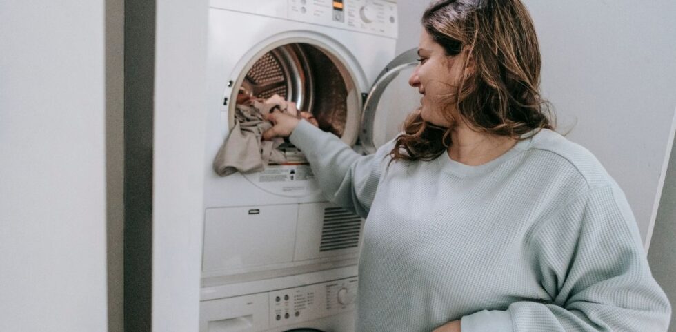 Hot vs Cold Water for Laundry: Which Is Best?